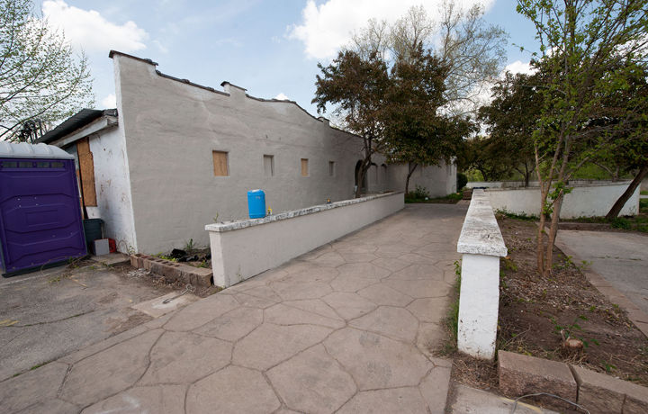 Downtown Joplin buildings, Redings Mill pool go unsold at auction ...
