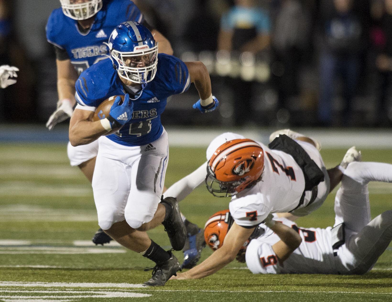 Luke Gall named Globe's football player of the year | Sports ...
