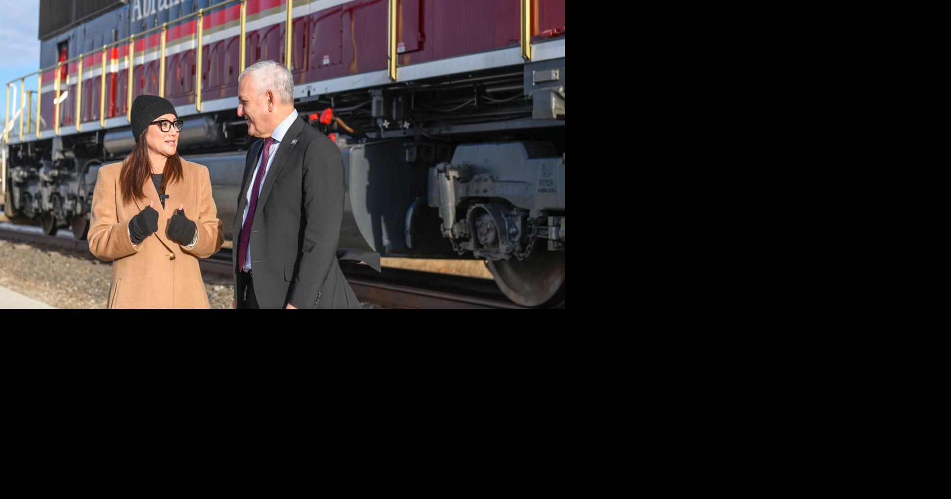 U.S. Labor Secretary Visits Union Pacific Railroad as Part of ...