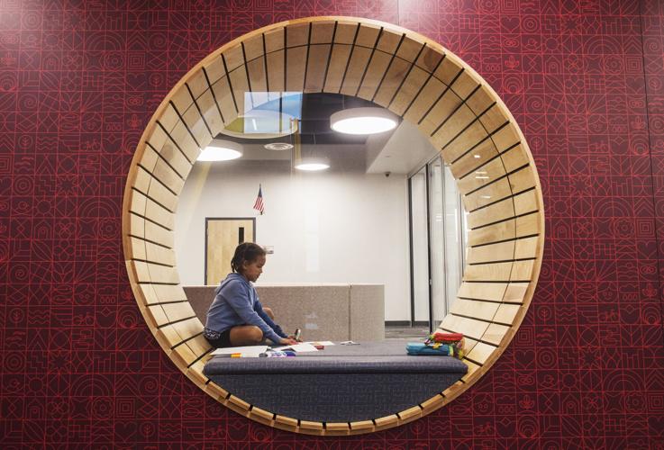 Students, community tour new Dover Hill school on eve of first day of ...