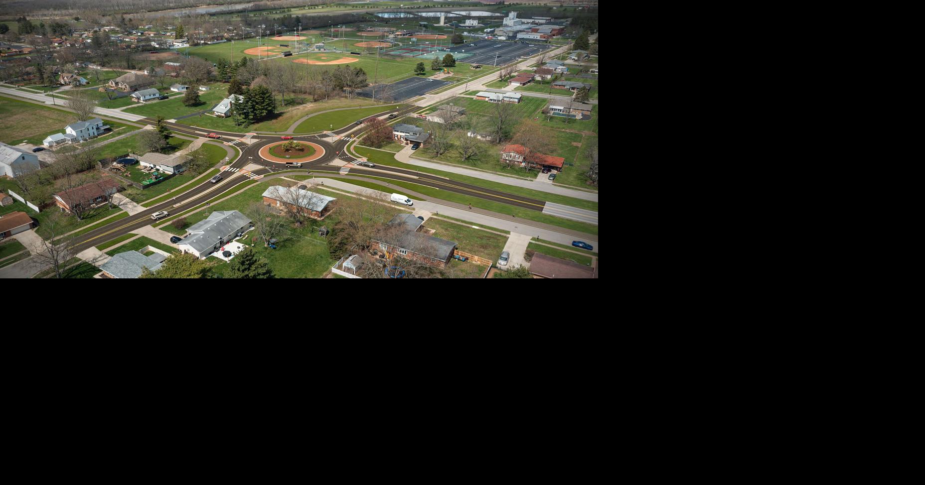 A roundabout to connect River Road, Groh Lane and Chateau Way in ...