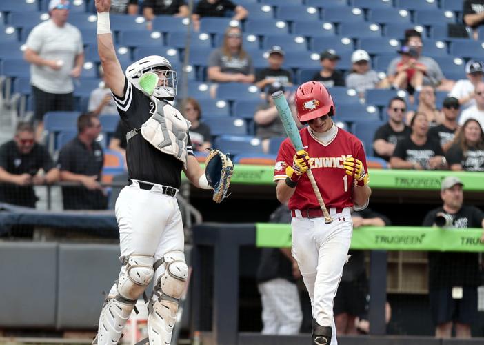 Updates: Fenwick plays in Division IV championship game against Perkins ...