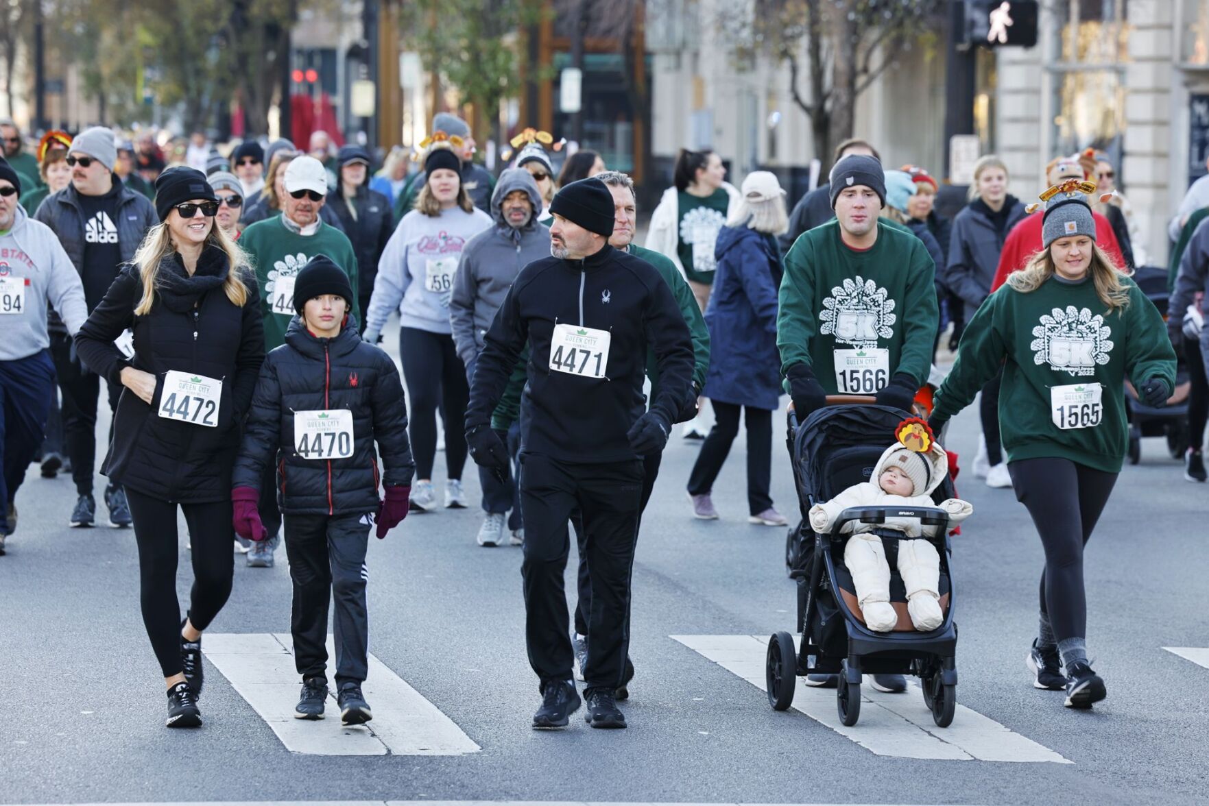 YoungLives helps teen moms, moms-to-be with help from runners | News ...