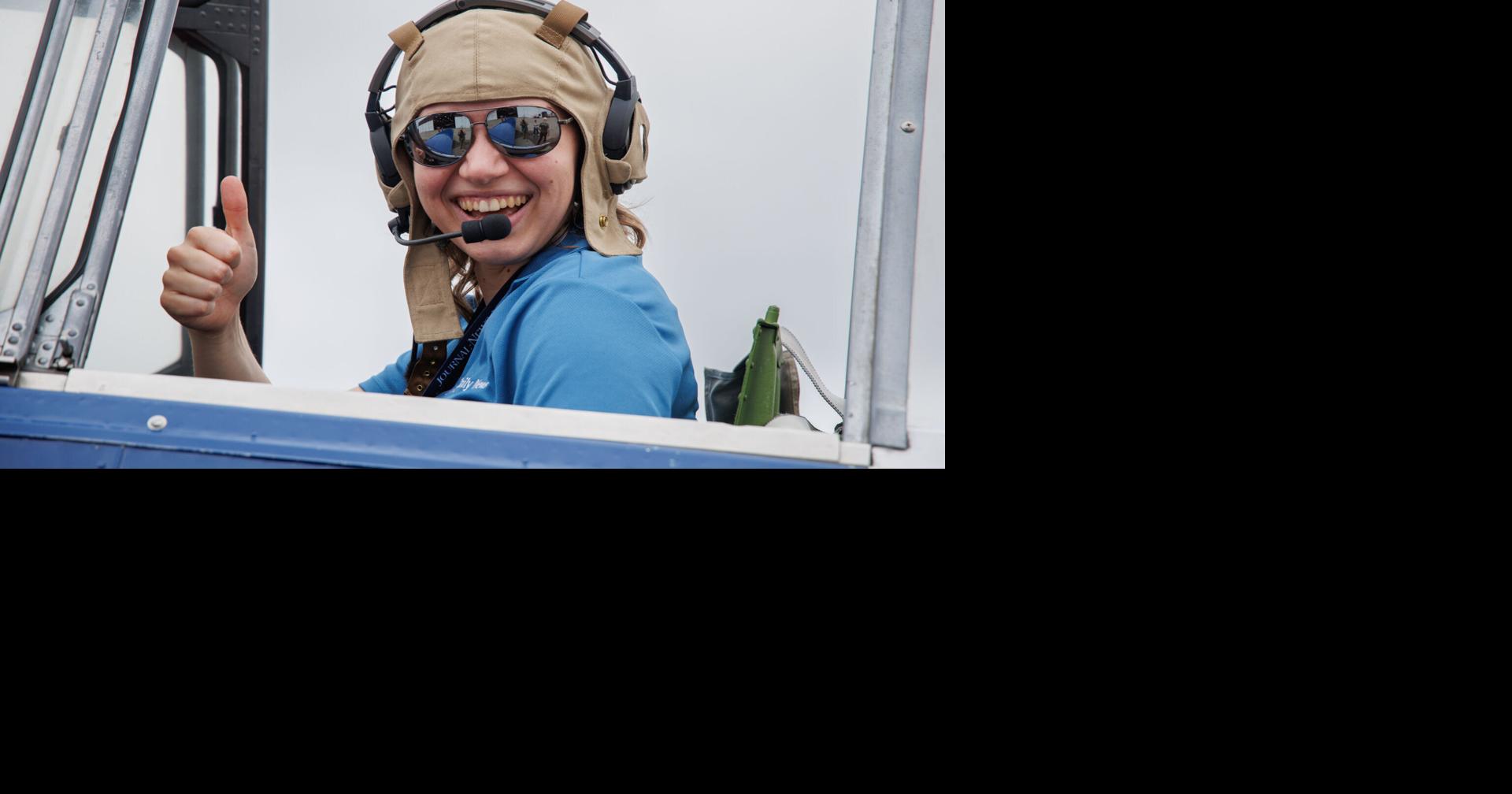 Our reporter takes flight in WWII trainer ahead of Dayton Air Show ...