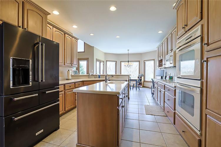 $1.3M Clearcreek Twp. ranch property has equestrian facility with ...