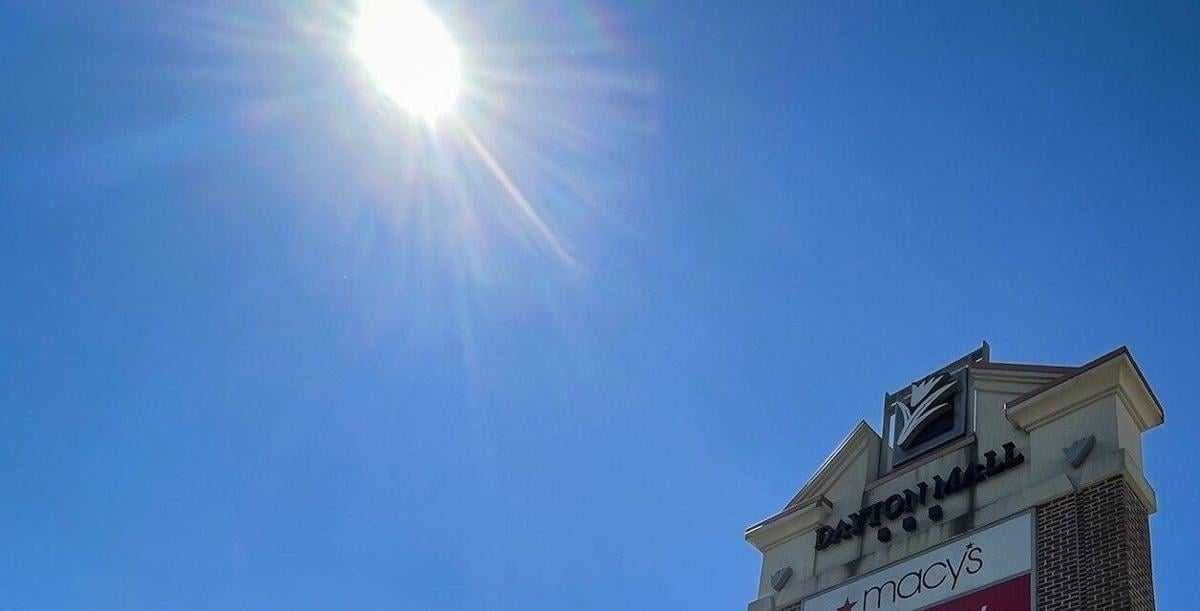 Slight chance of rain showers Monday, sunny skies and dry conditions ...
