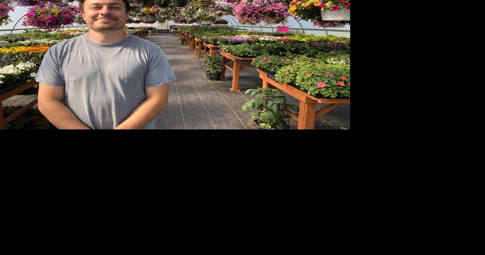 Busy flower season sees area family farm markets' sales bloom | Local ...