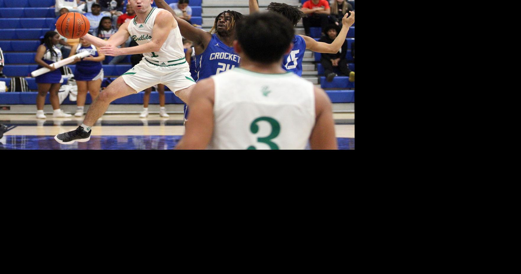 Boling one and done in playoffs | Sports | journal-spectator.com