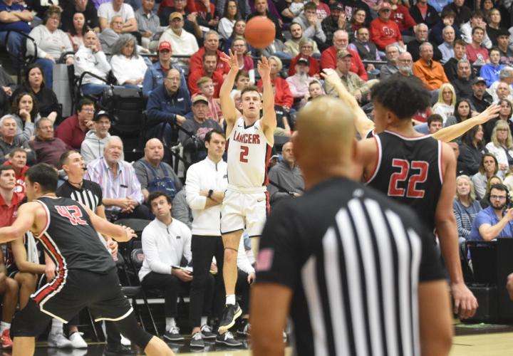 Grace builds huge first-half lead over Indiana Wesleyan, wins third ...