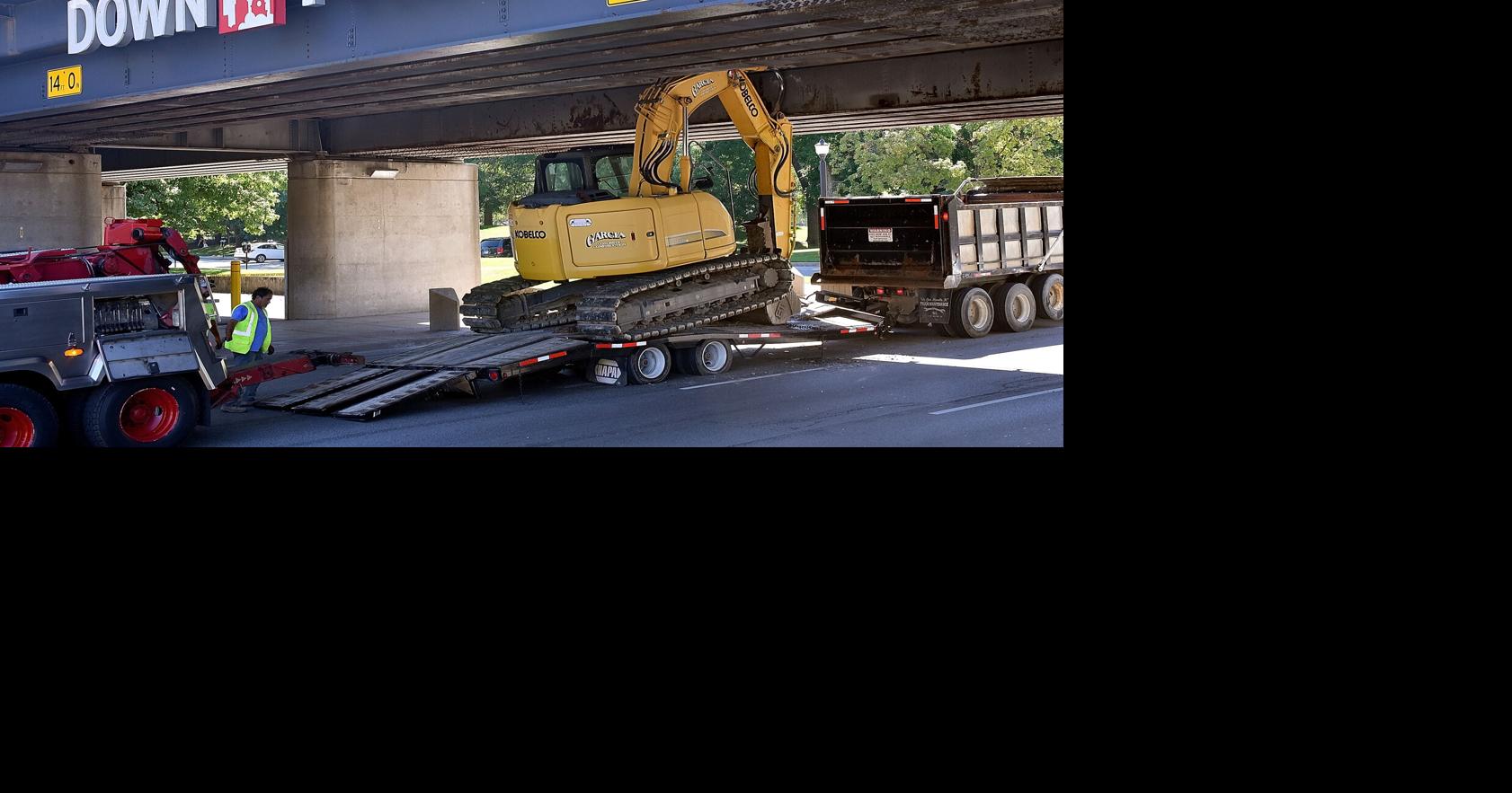 Stuck under the bridge | Local | journalgazette.net