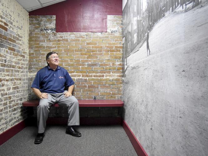 New Haven chamber moves to old city hall | Business | journalgazette.net