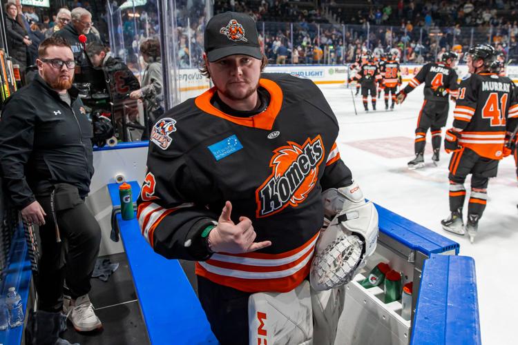 A whirlwind night in Toledo for Komets equipment manager | Komets | journalgazette.net