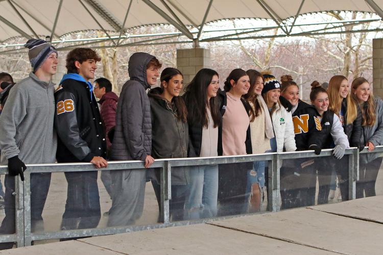 Headwaters Park ice rink bustles after warm-weather thaw | Local ...