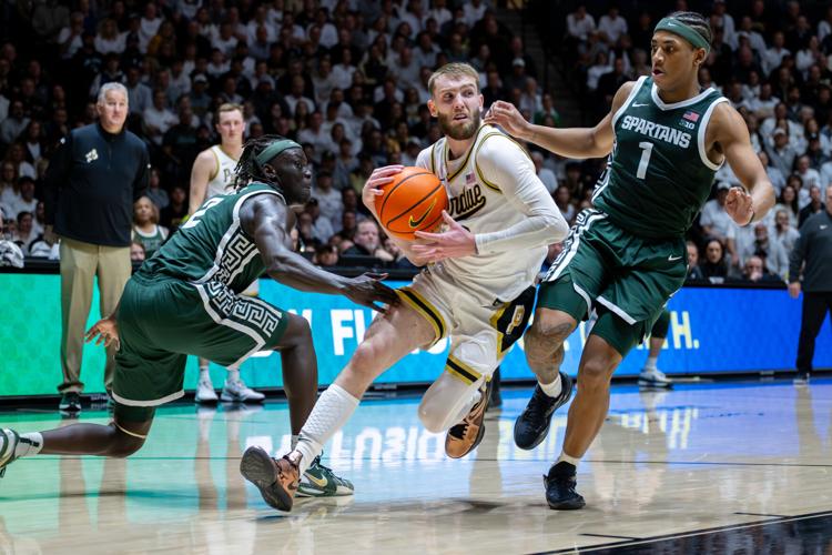 Purdue falls to Michigan State despite Smith's double-double | Purdue ...