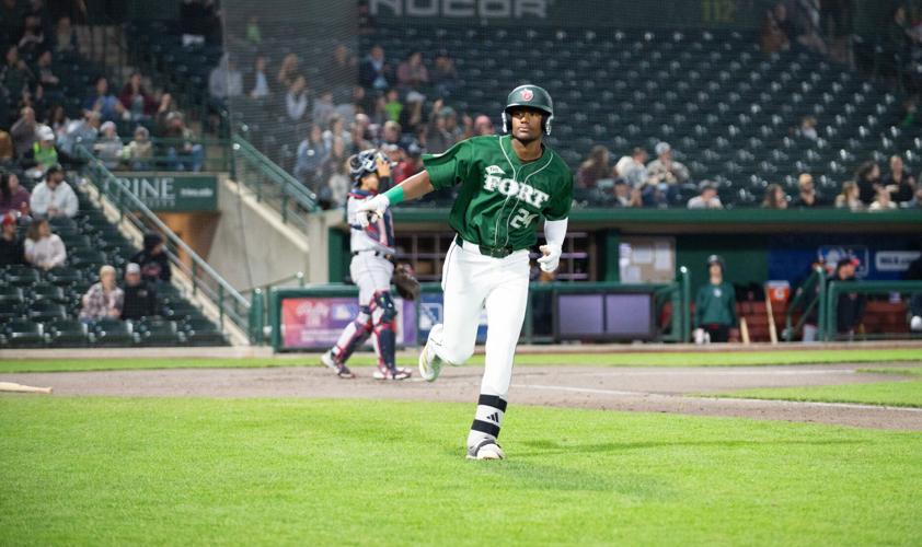 TinCaps' De Vries named MWL Player of the Week after cycle | TinCaps ...