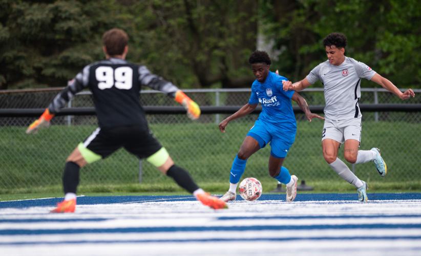 FWFC opens campaign with win | Professional | journalgazette.net