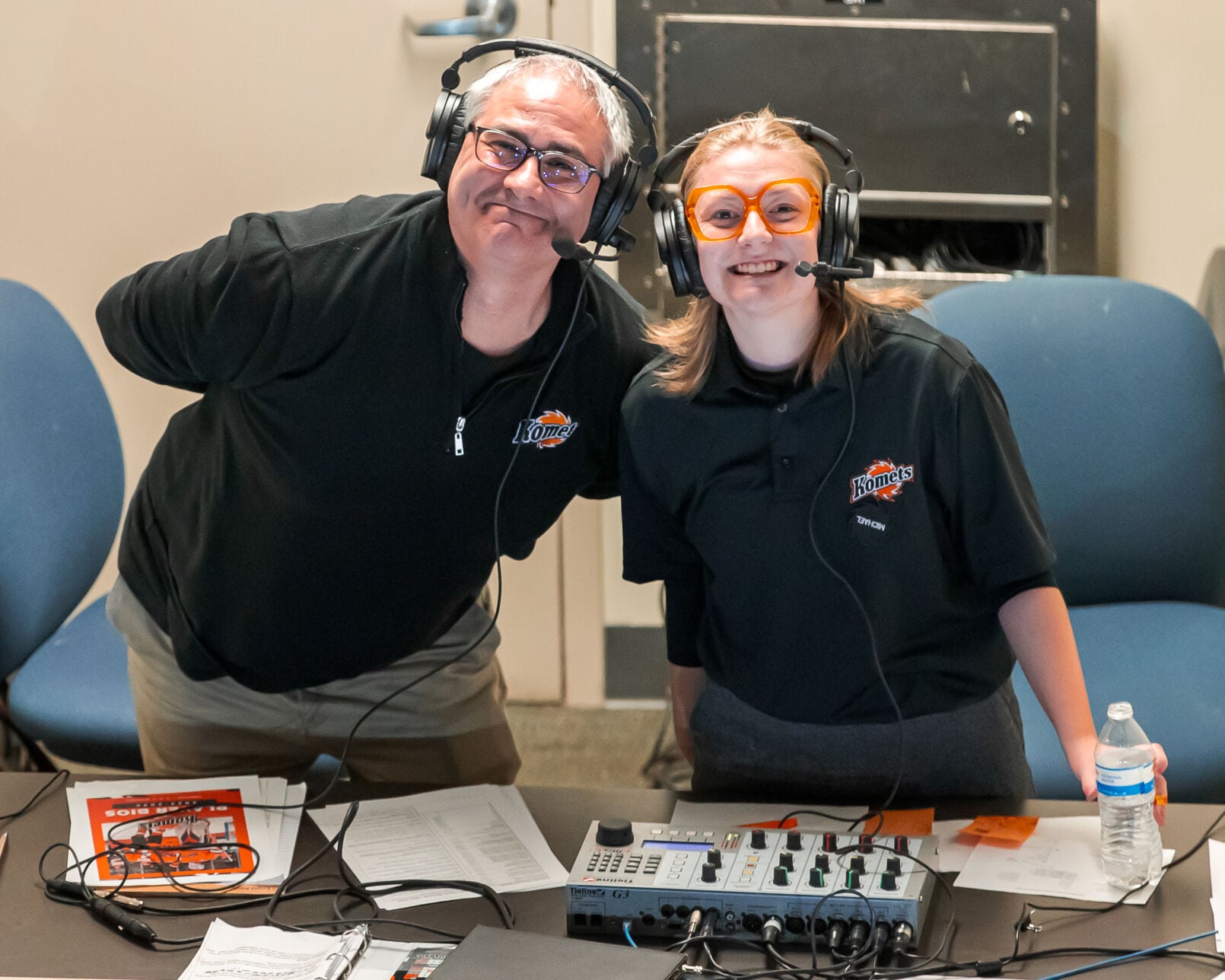 Fiona Quinn, 1st woman to do play-by-play for Komets: 'Insane' to call ...