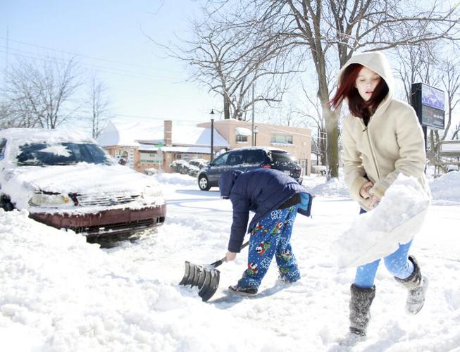 A Very Snowy Day | Local | journalgazette.net