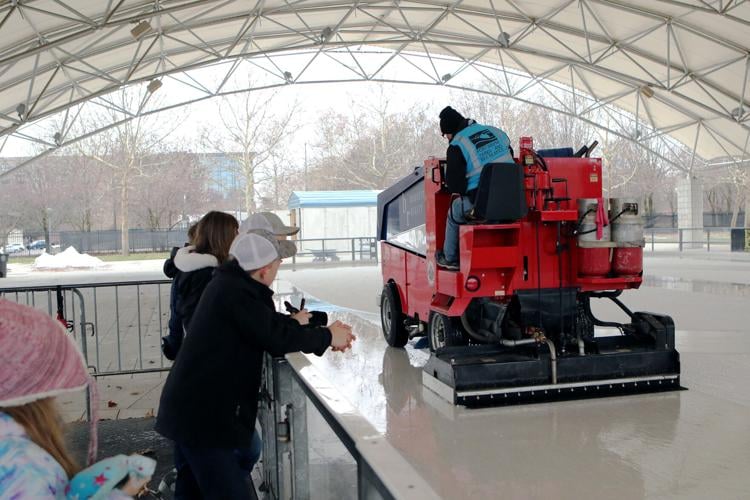Headwaters Park ice rink bustles after warm-weather thaw | Local ...