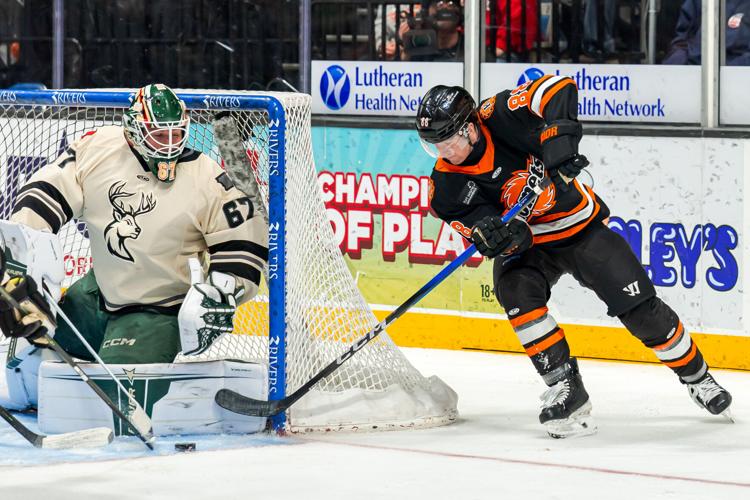 Three Stars: Wrapping up the Komets blowout win over Iowa | Komets ...