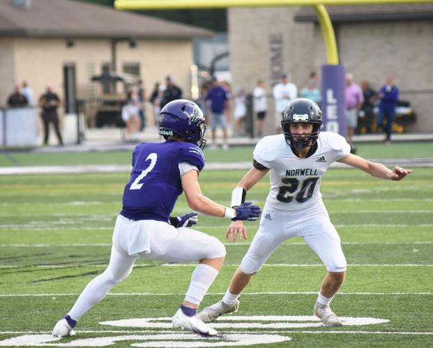 Friday gallery: Norwell, Leo clash in football, Knights win 27-0 ...