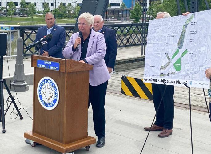 Fort Wayne officials discuss next phase of riverfront development ...