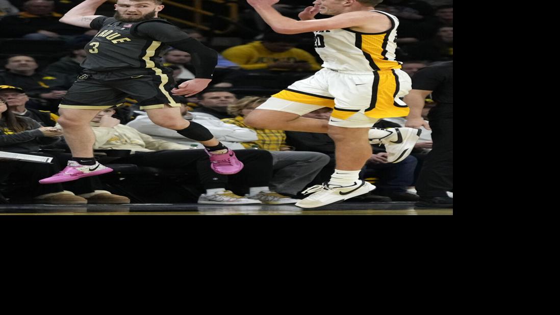Braden Smith explodes for 31 in win over Iowa, Purdue's 10th victory in ...