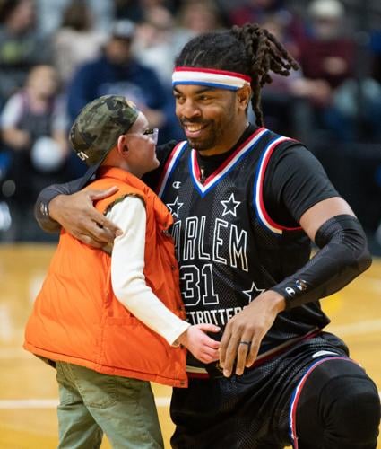 Harlem Globetrotters hit Fort Wayne to celebrate 100 years ...