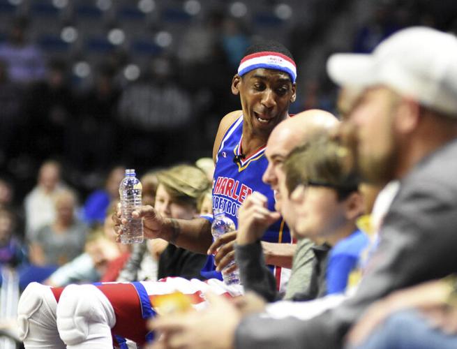 Sunday Gallery: Harlem Globetrotters vs. Washington Generals | Photo ...