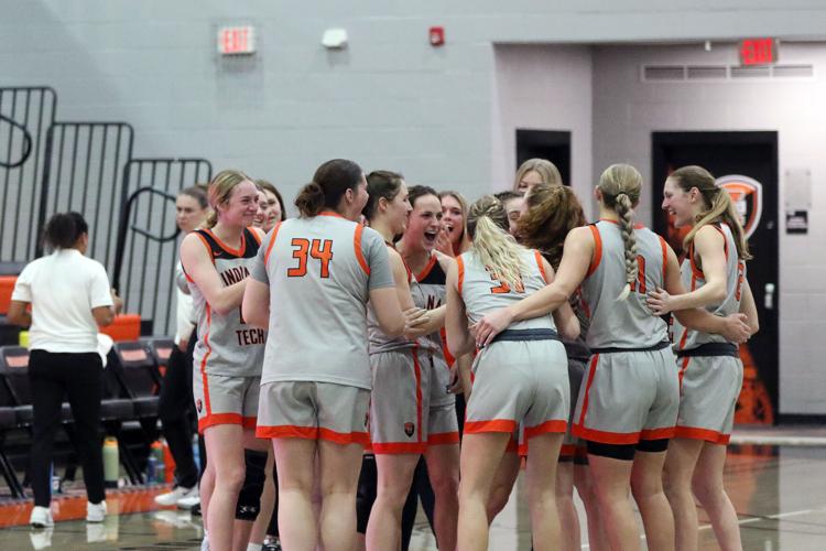 Indiana Tech holds off Siena Heights for WHAC Tournament title | Local ...