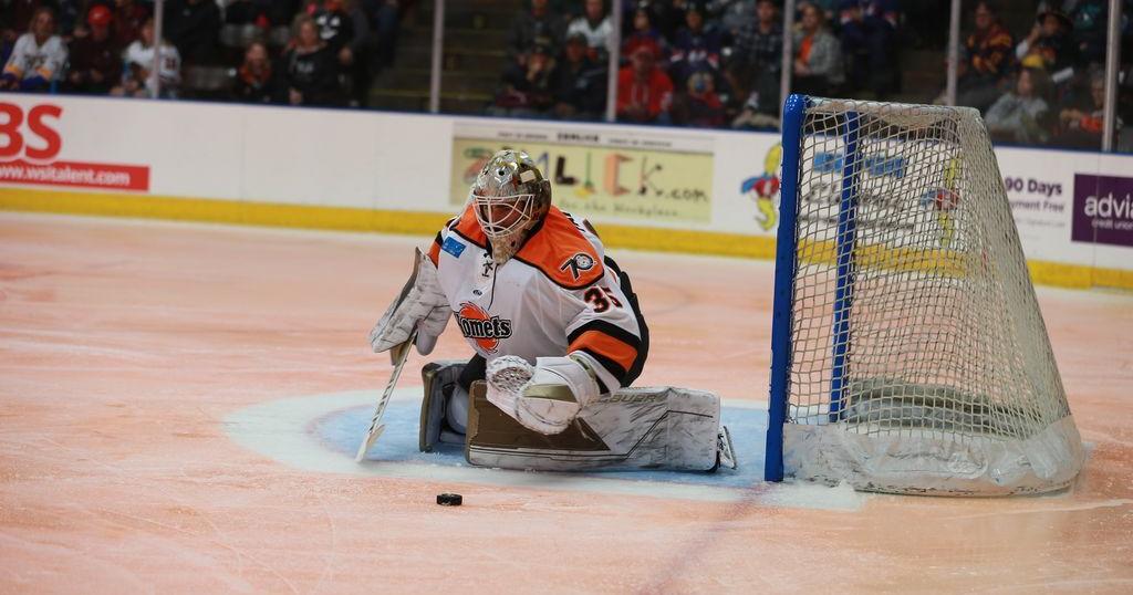 K's fall 4-3 to Wings, who feast on late major penalty | Ice Chips ...