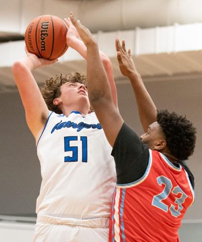 Wayne boys withstand late run from Carroll, Charger girls complete ...