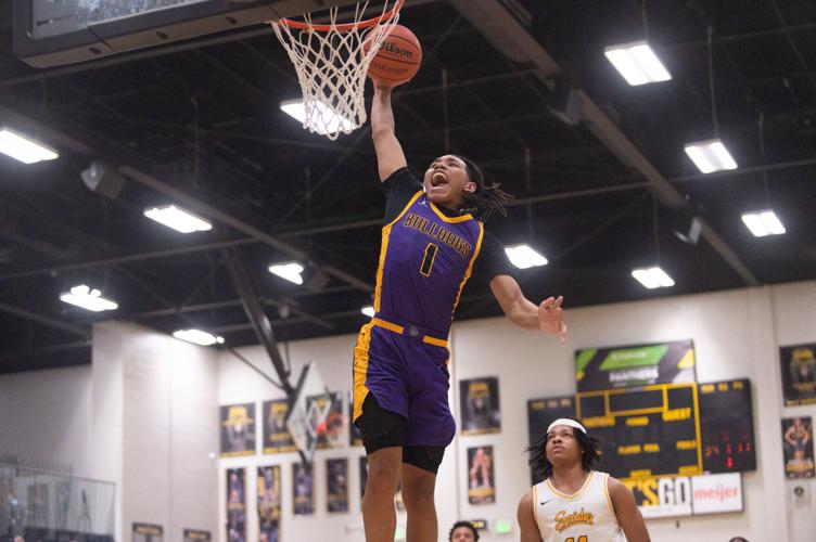 Snider prevails in back-and-forth battle with New Haven | High Schools ...