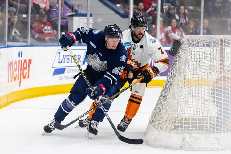 Harrison Rees' goal propels Komets to 4th place in division | Ice Chips ...