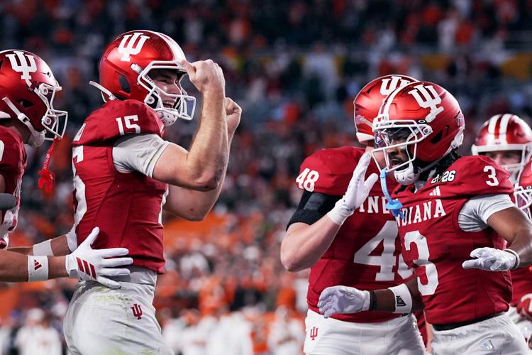 Indiana tops Miami in thriller to win first national title | IU ...