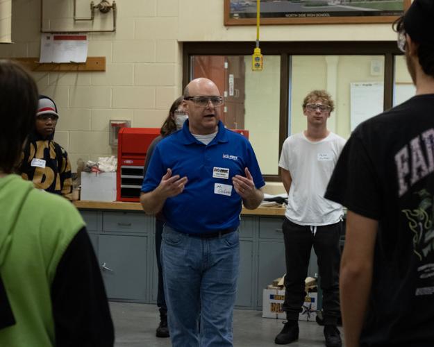 Learning to build a robot | Local | journalgazette.net