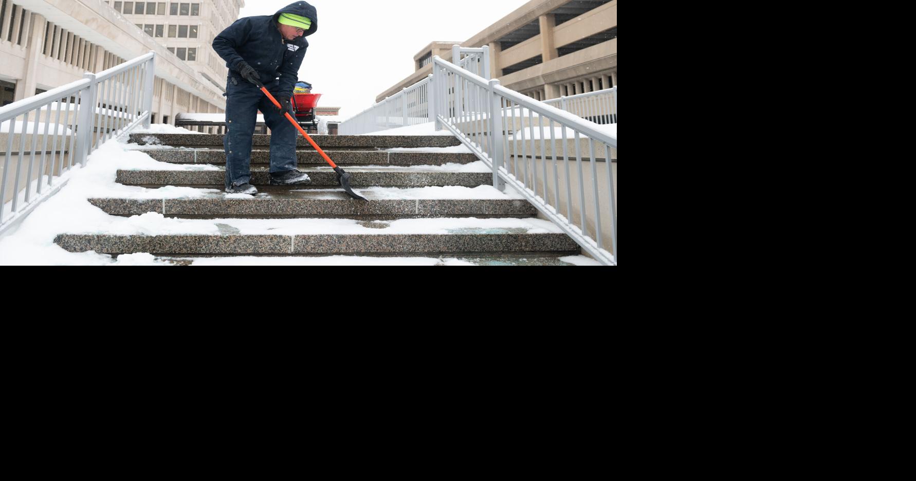 Snow in downtown Fort Wayne | Local | journalgazette.net