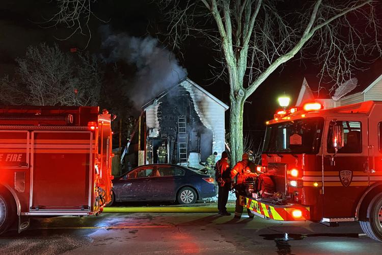Fire rips through Fort Wayne home | Local | journalgazette.net