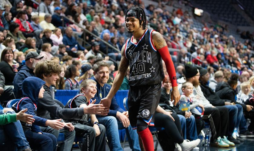 Harlem Globetrotters hit Fort Wayne to celebrate 100 years ...