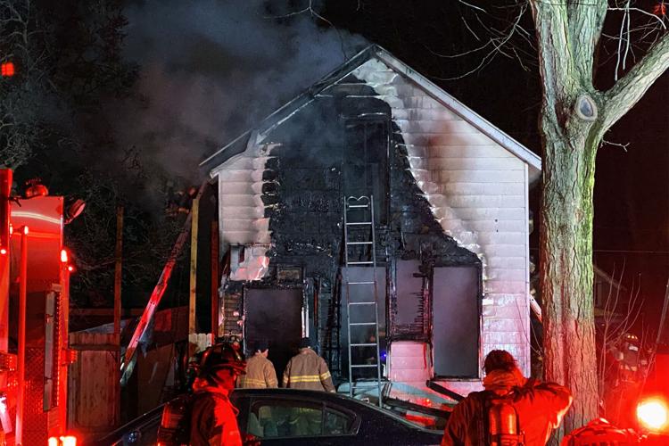 Fire rips through Fort Wayne home | Local | journalgazette.net