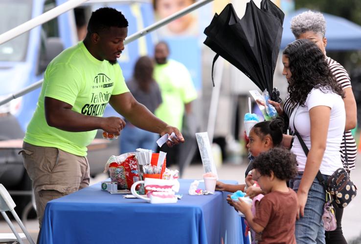 Celebration connects southside residents with health resources | Health ...