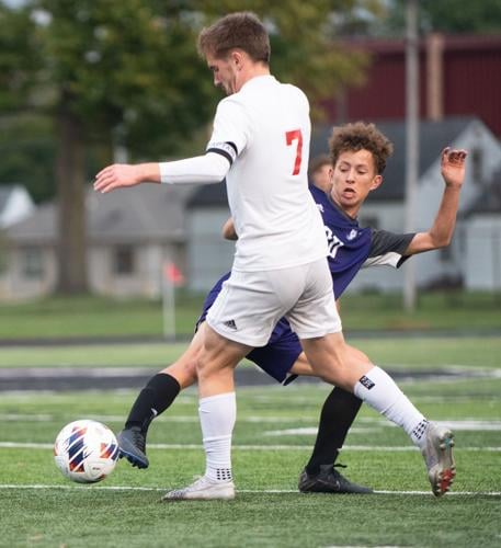 Leo freshman Hudson Douglas scores late winner, sends Leo soccer to ...