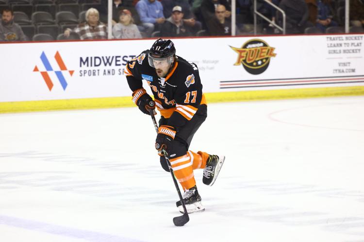 Winquist brings offensive charge to Komets as they prepare for Bob ...