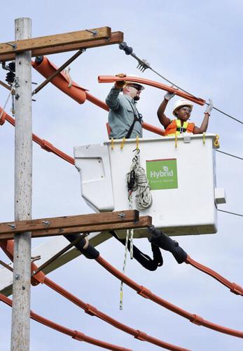 Lesson on being a lineman | Local | journalgazette.net