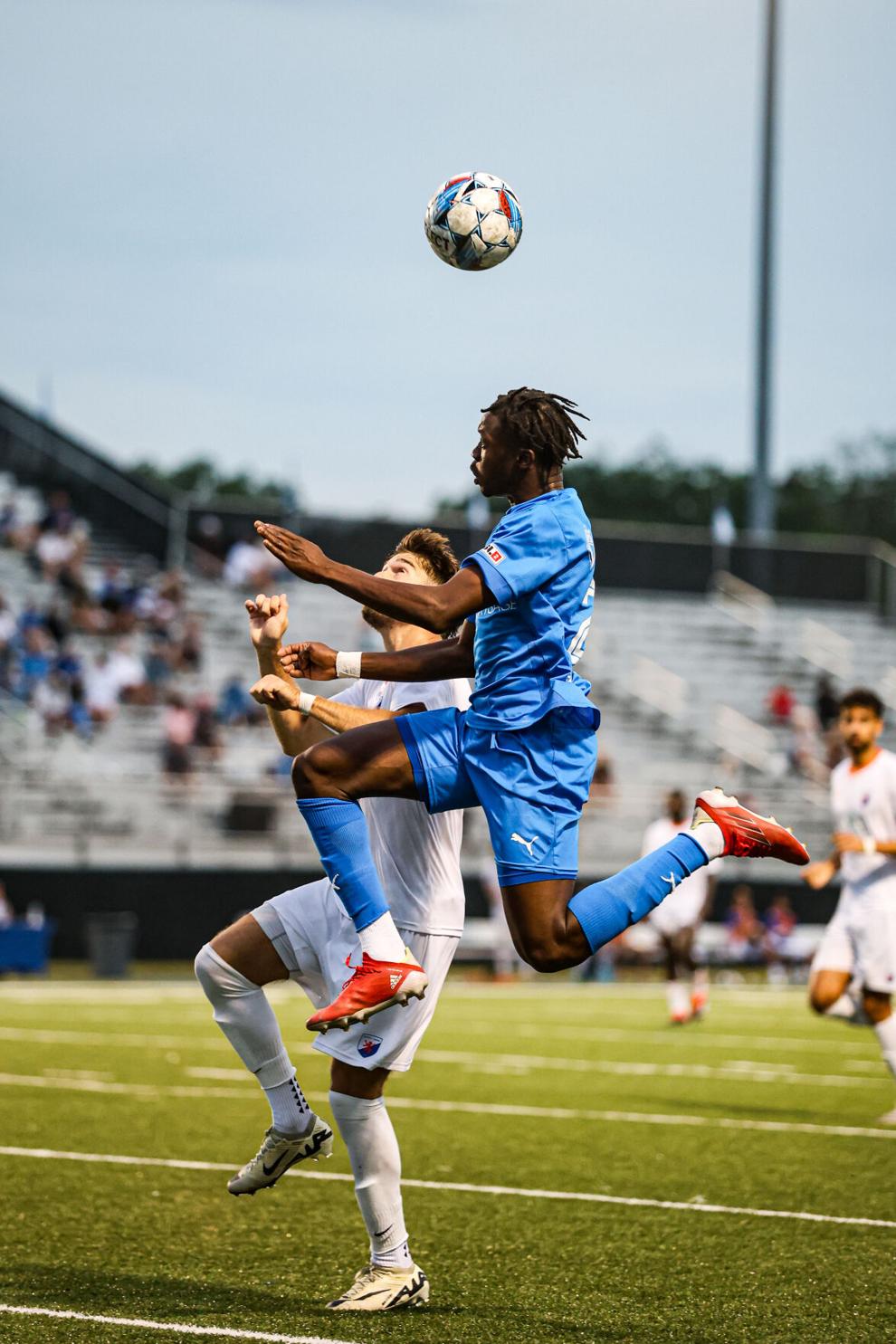 Fort Wayne FC takes step toward division title | Sports ...