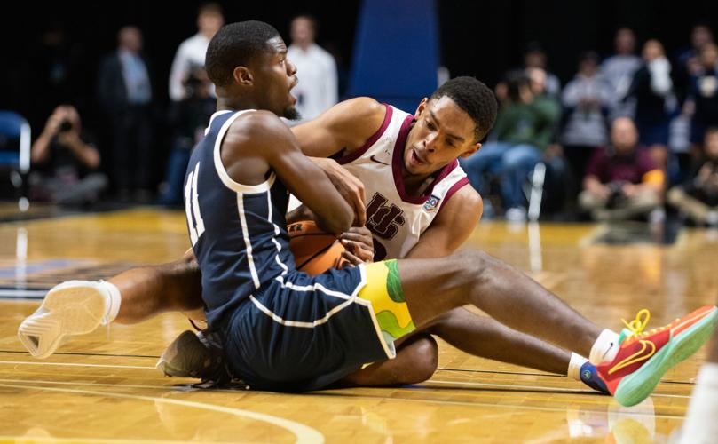 Trine wins NCAA basketball title in front of record crowd | Local ...