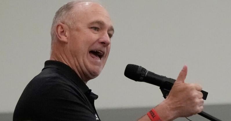 Texas Tech defends playing QB Sorsby amid gambling addiction | Colleges ...
