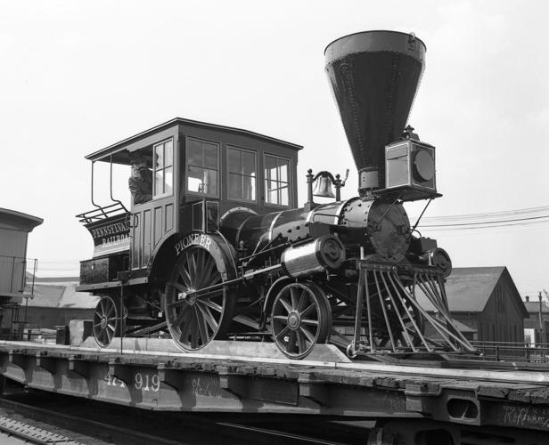 May 13, 1949: Old train equipment on display in Fort Wayne | History ...