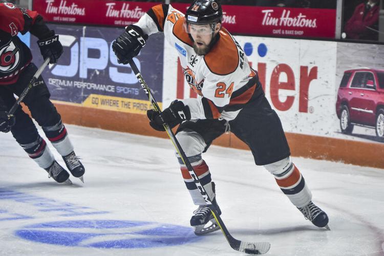 Komets vs Cincinnati Sunday gallery | Photo Galleries | journalgazette.net