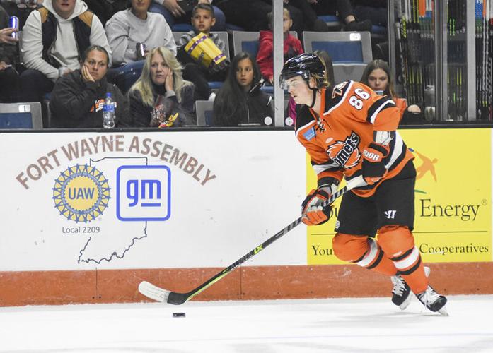 Kellen Jones' goal stands out from Komets' 4-2 victory | Ice Chips ...